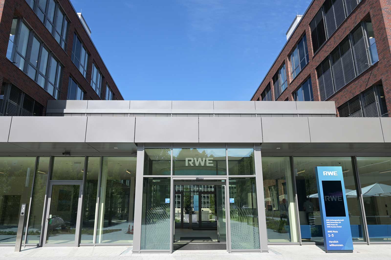 RWE with strong results in the first quarter of 2023